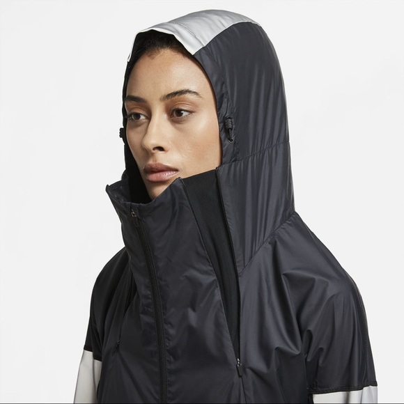 Nike | Jackets & Coats | Nike Flash Run Division Womens Running Jacket ...